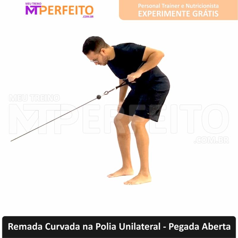 Remada Curvada na Polia Unilateral - Pegada Aberta - Meu Treino Perfeito